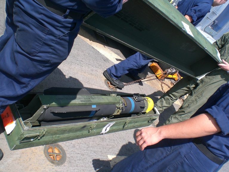 R9X “FLYING GINSU” MISSILE-AN OPEN SOURCE INTELLIGENCE STUDY - De Faakto